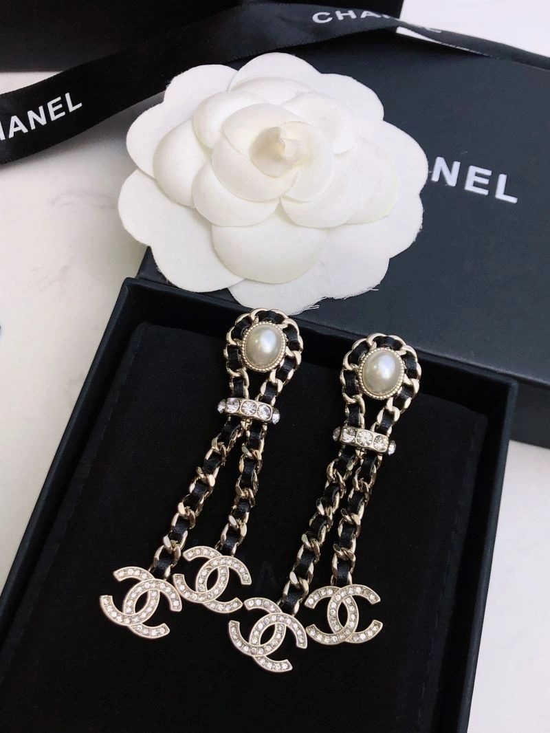 Top mirror Chanel Earrings