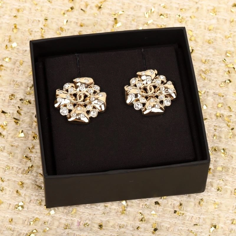 Top mirror Chanel Earrings