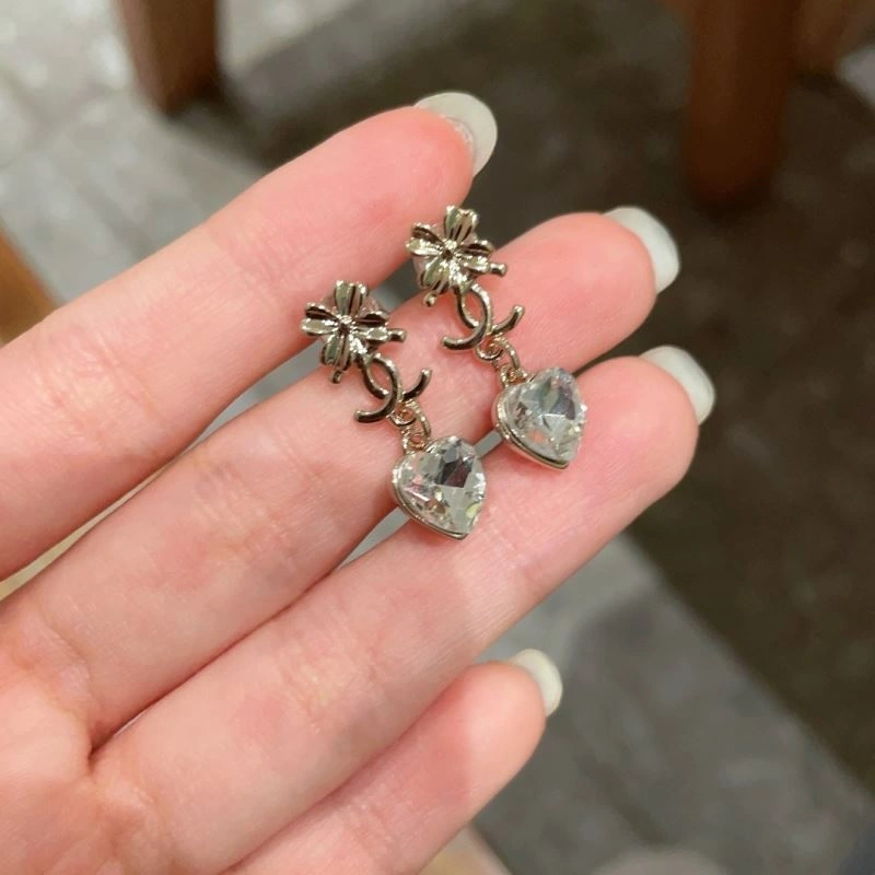 Top match Chanel Earrings