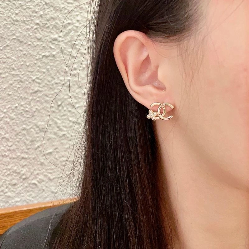 Brand-authenticated Chanel Earrings