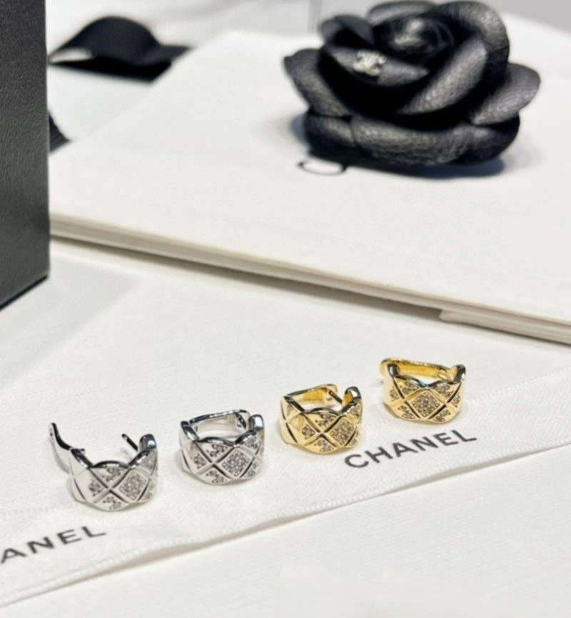 High accuracy Chanel Earrings