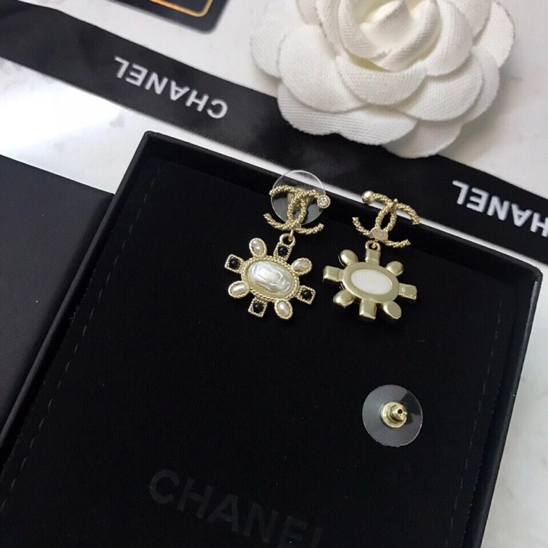Perfect replica Chanel Earrings
