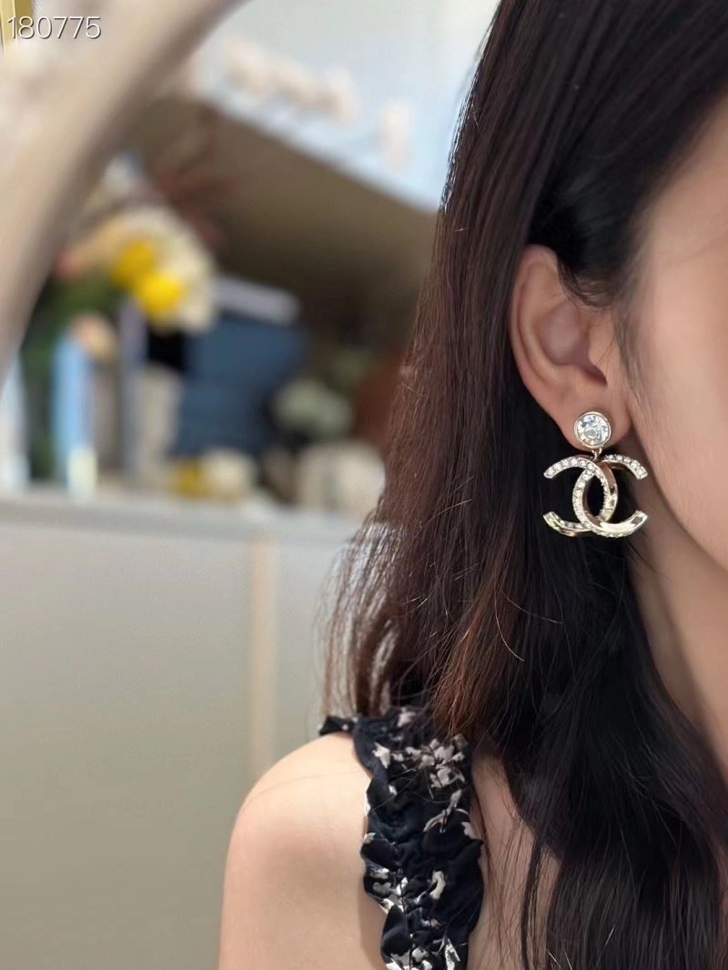 Low-cost Chanel Earrings