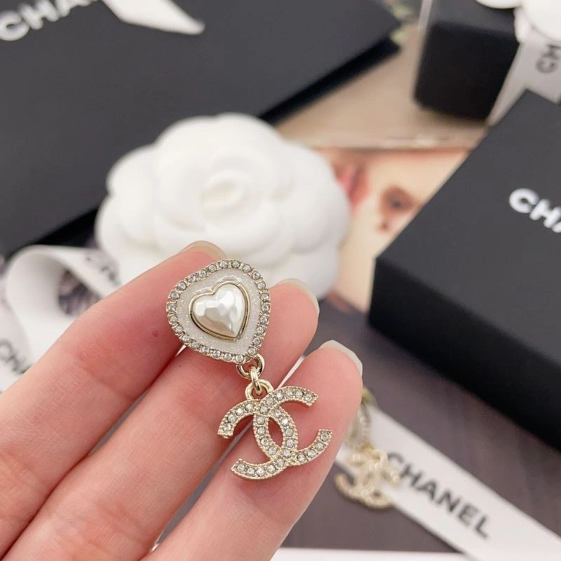 Top match Chanel Earrings