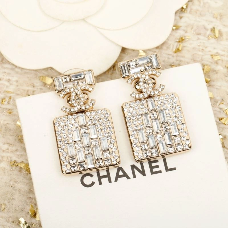 High accuracy Chanel Earrings