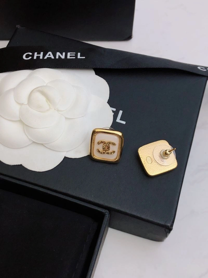 Low-cost Chanel Earrings
