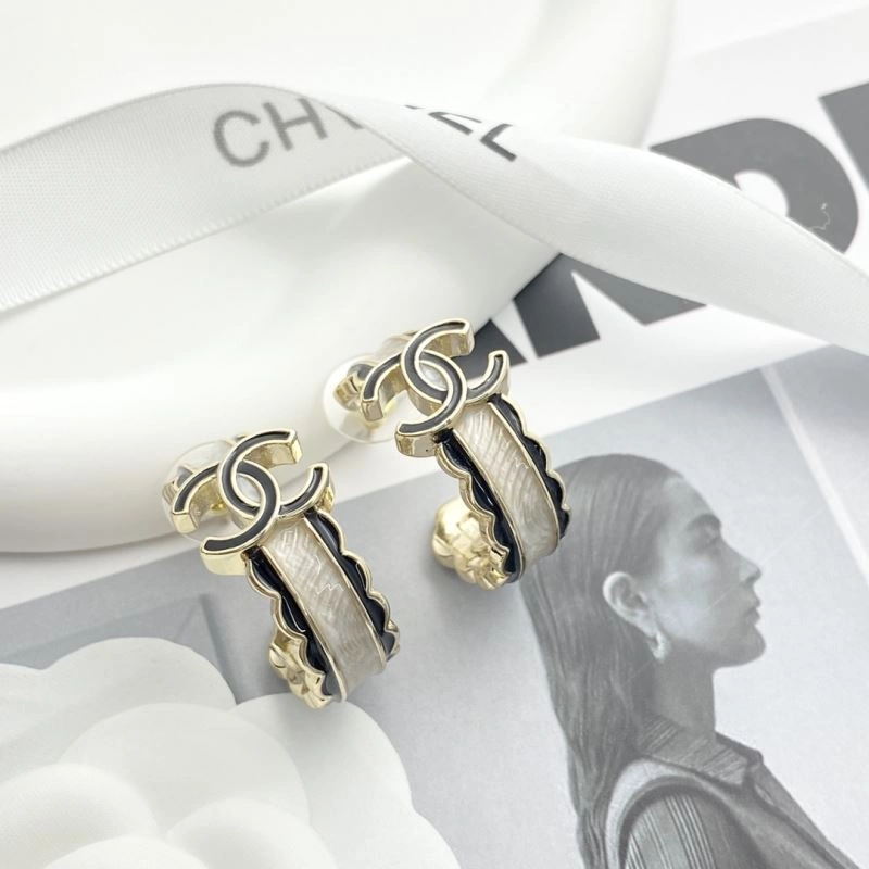 Accurate model Chanel Earrings