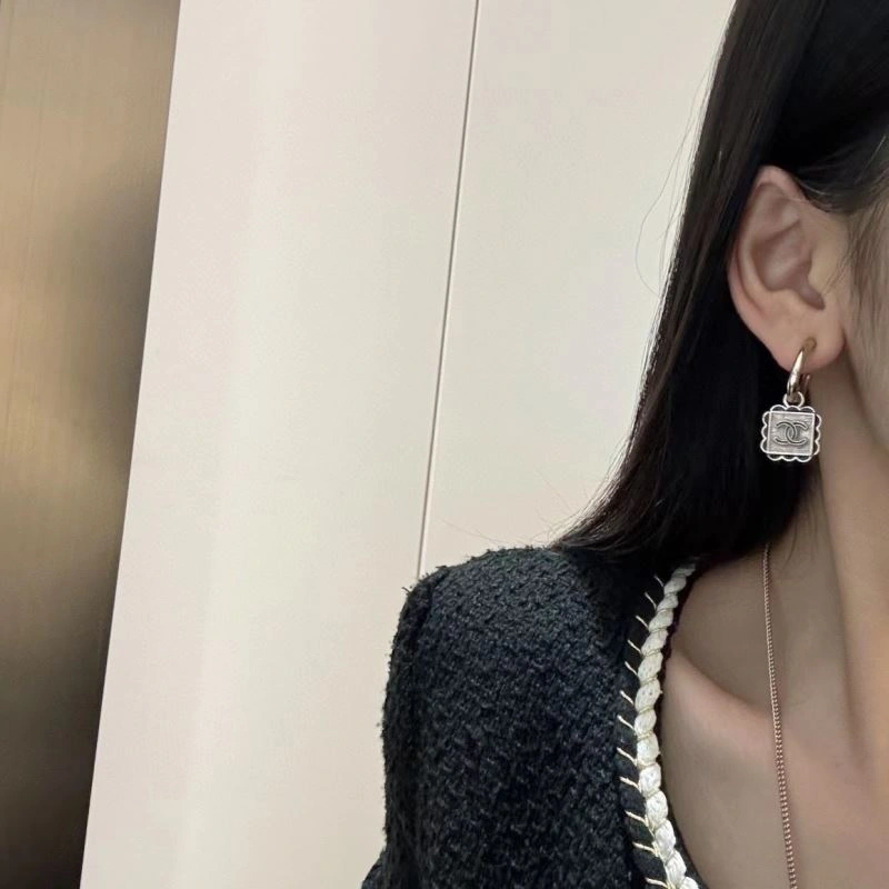 Perfect replica Chanel Earrings