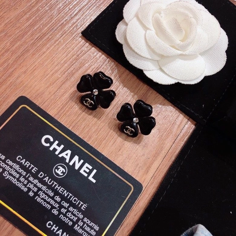 Legit Chanel Earrings