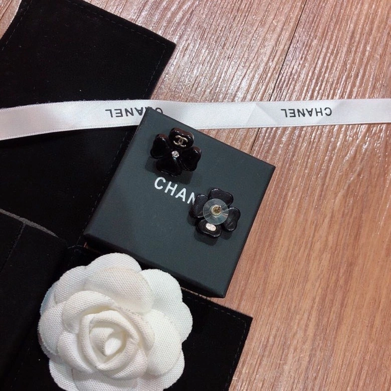 Legit Chanel Earrings