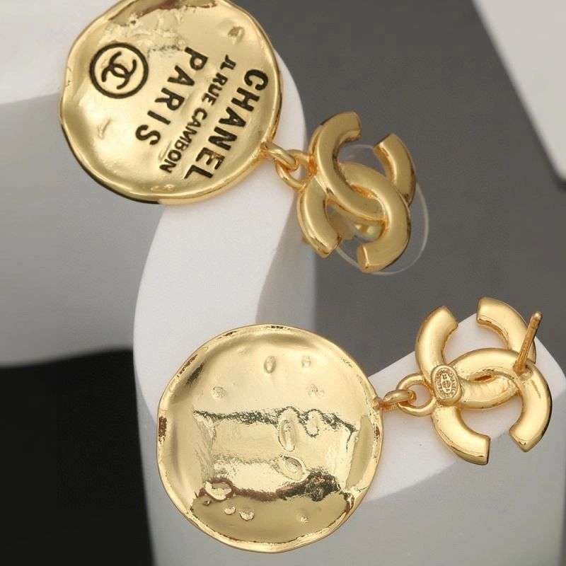 Top mirror Chanel Earrings