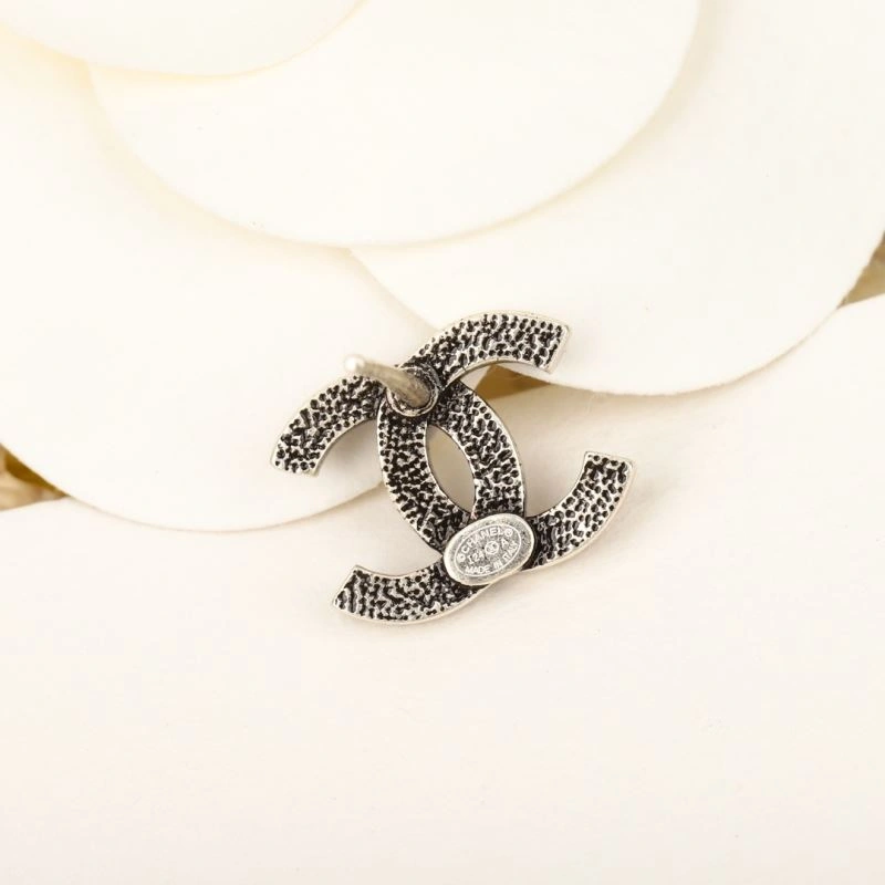 Top match Chanel Earrings