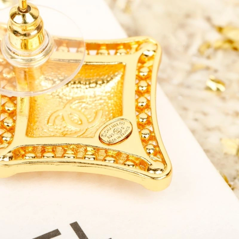 High accuracy Chanel Earrings