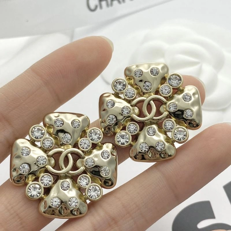 High accuracy Chanel Earrings