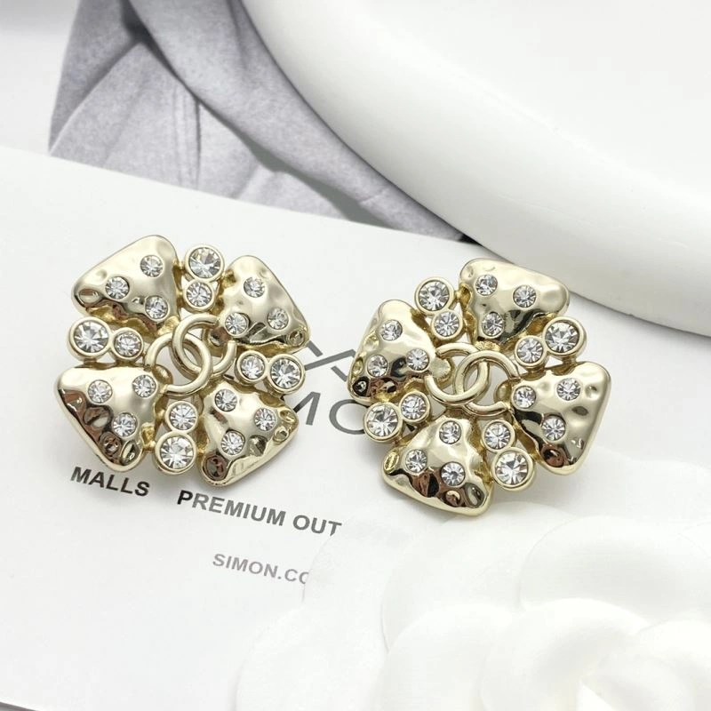 High accuracy Chanel Earrings