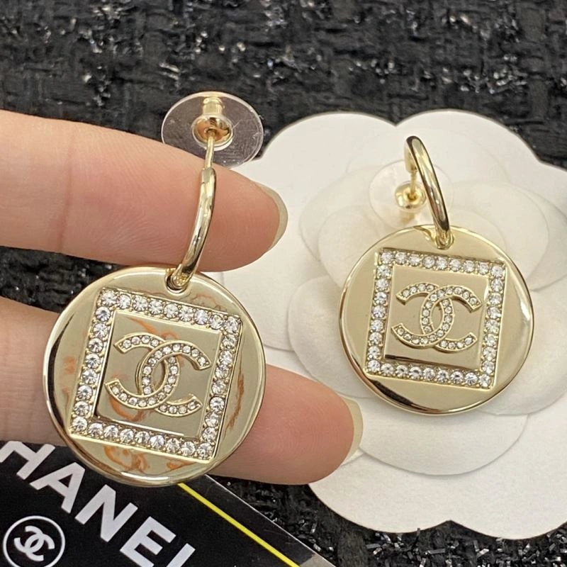 Accurate model Chanel Earrings