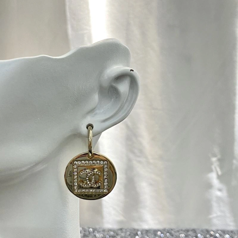 Accurate model Chanel Earrings