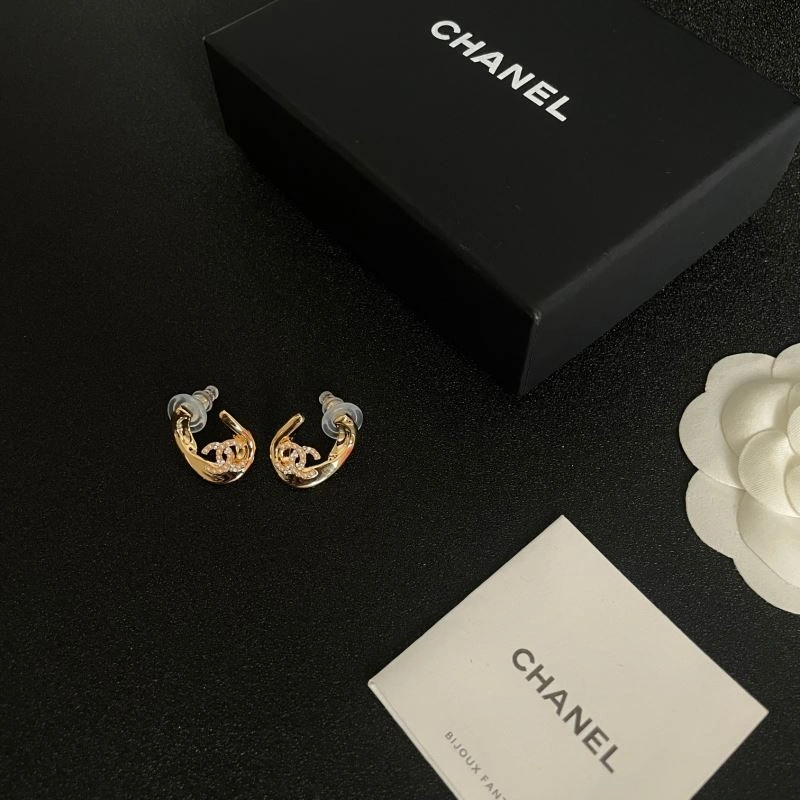 Low-cost Chanel Earrings