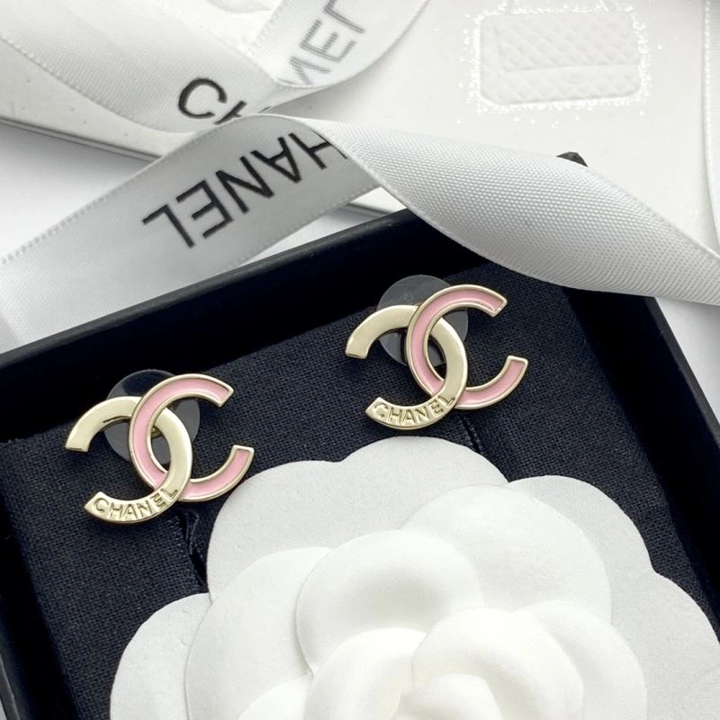 Top match Chanel Earrings