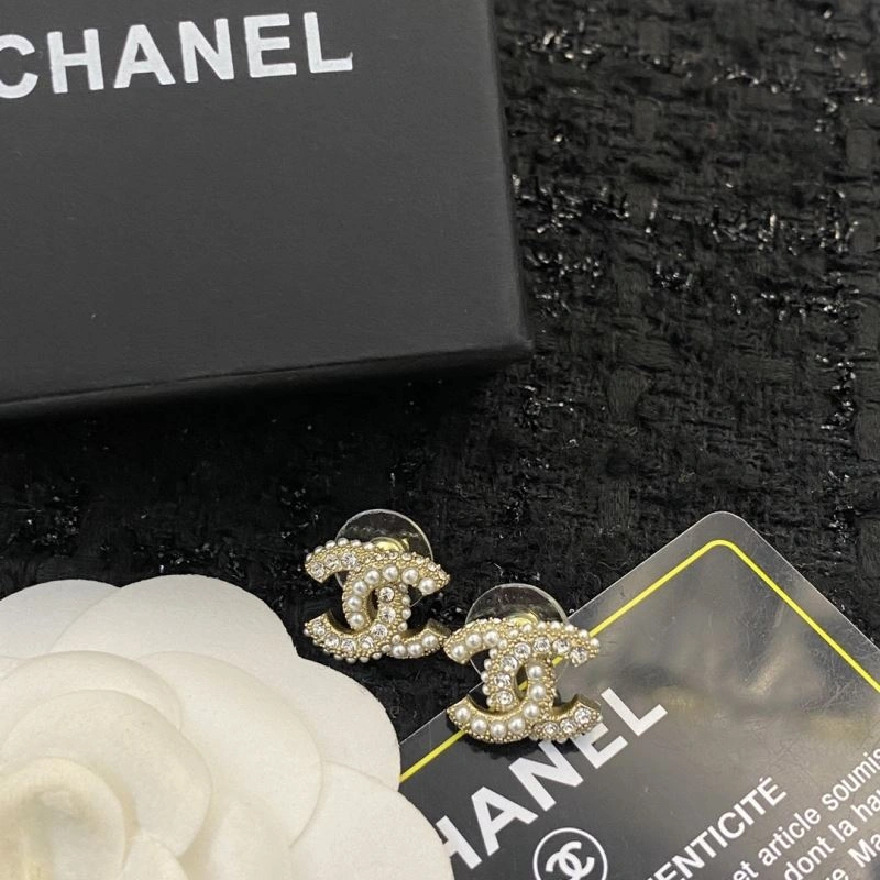 Low-cost Chanel Earrings