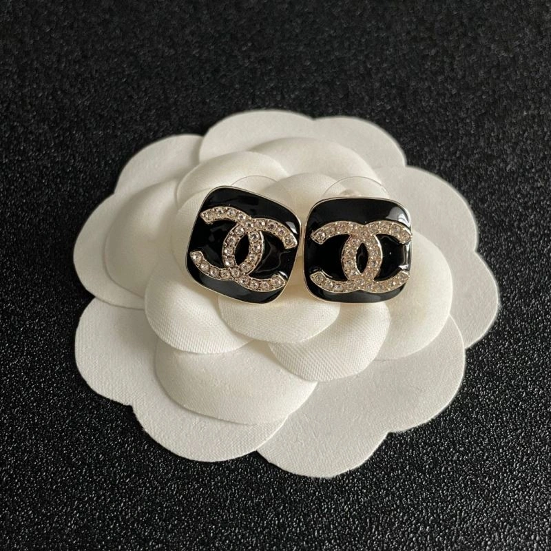 High accuracy Chanel Earrings