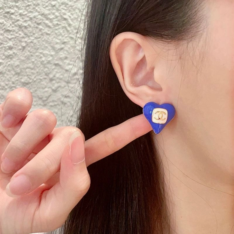 High accuracy Chanel Earrings