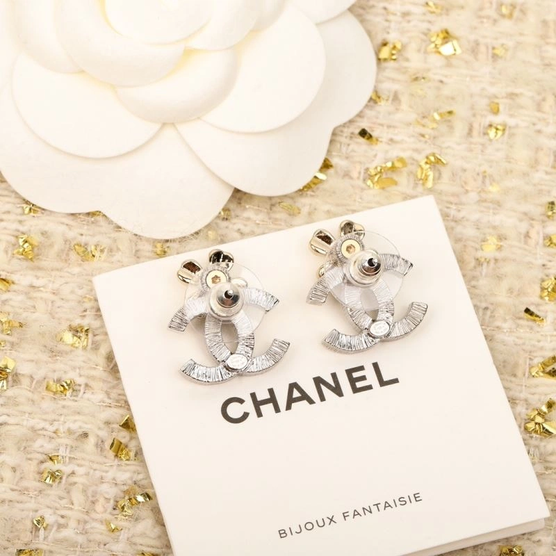 Top match Chanel Earrings