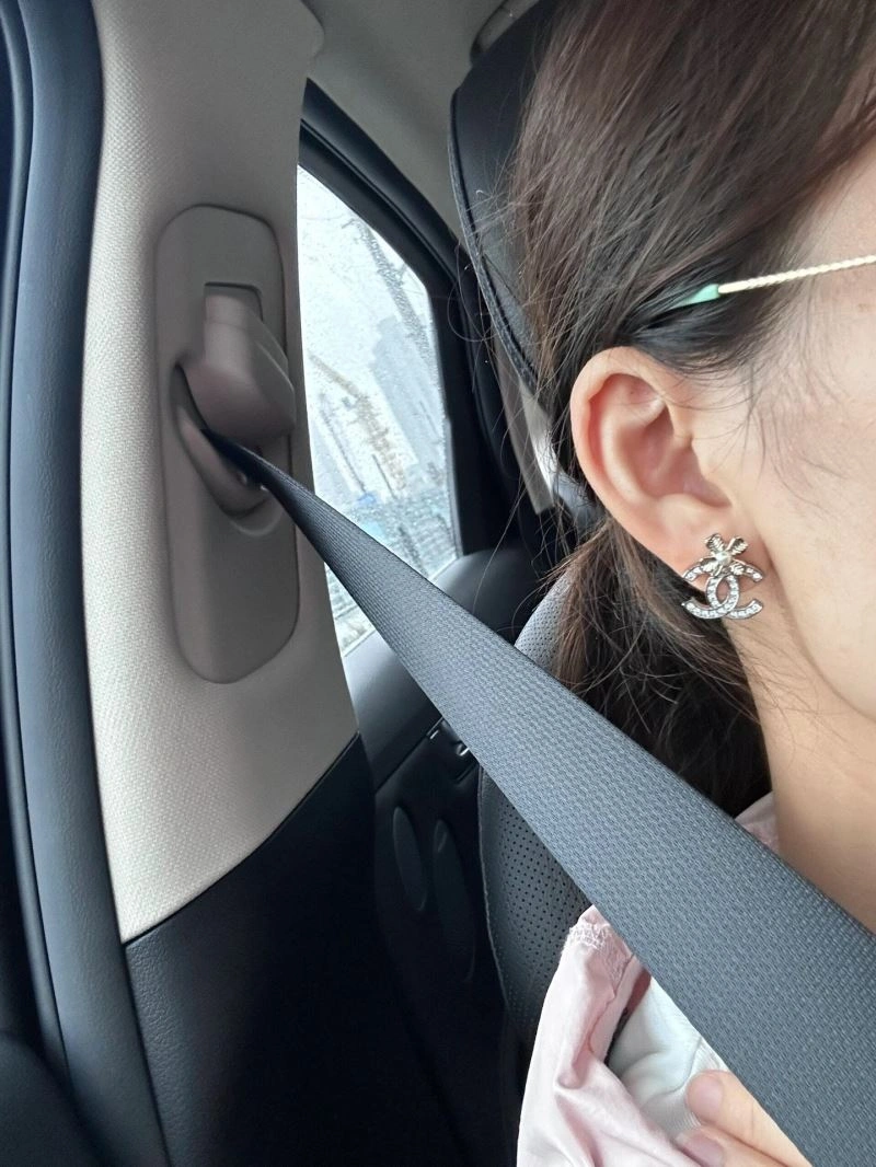 Top match Chanel Earrings
