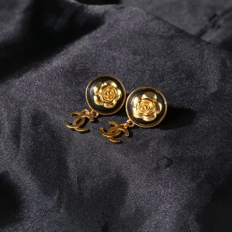 Discounted Chanel Earrings