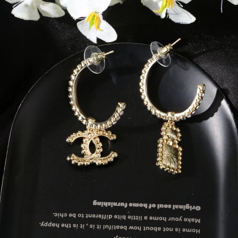 Low-cost Chanel Earrings