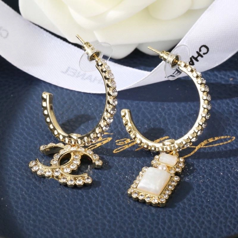 Low-cost Chanel Earrings