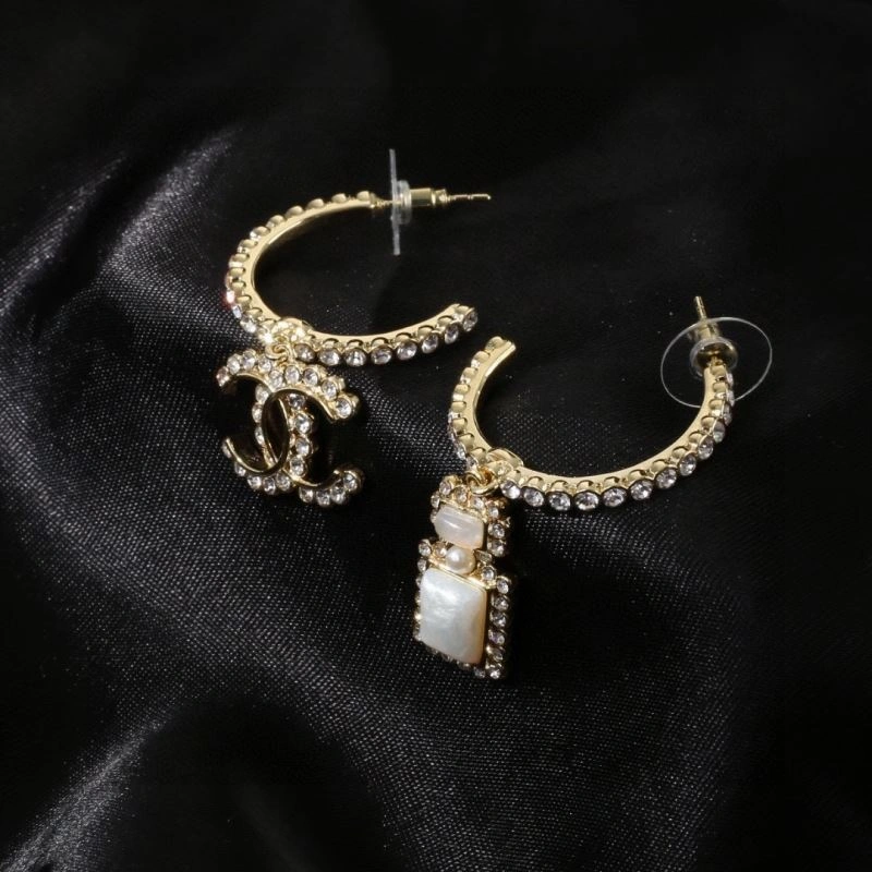 Low-cost Chanel Earrings