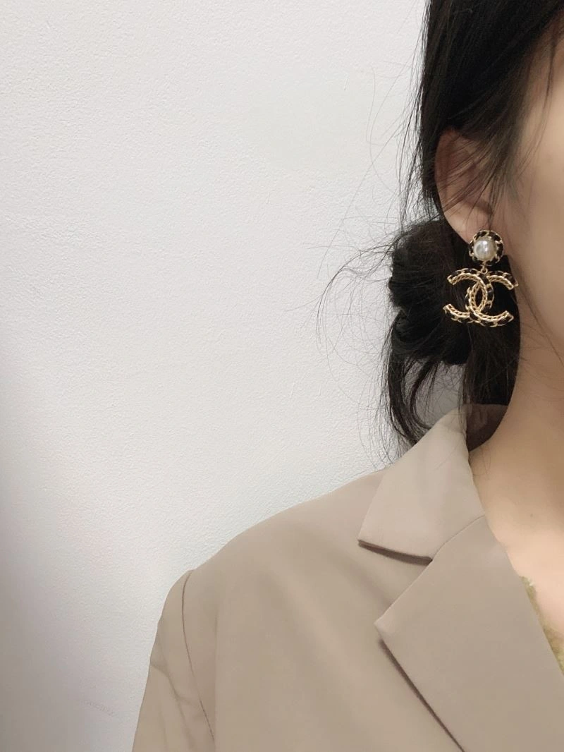 Low-cost Chanel Earrings