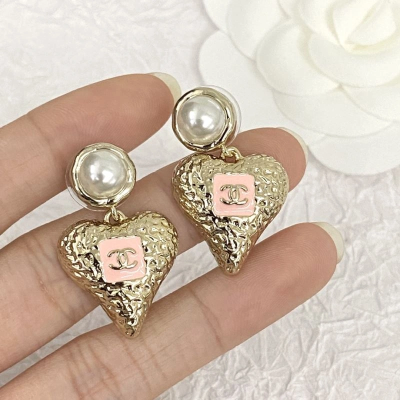 Top match Chanel Earrings