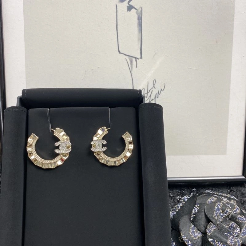 High accuracy Chanel Earrings