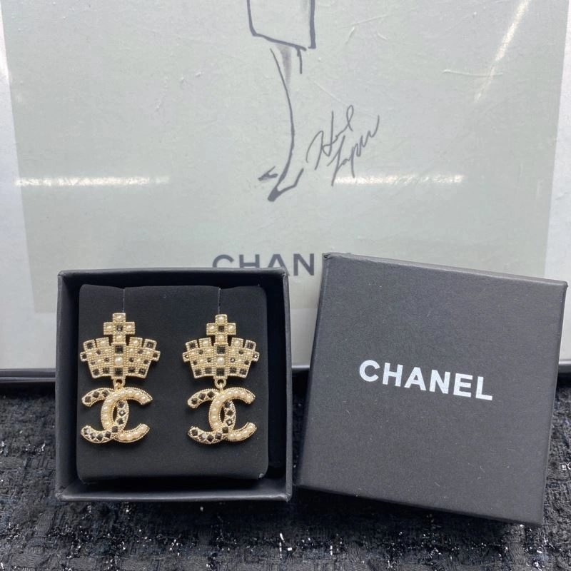 Discounted Chanel Earrings
