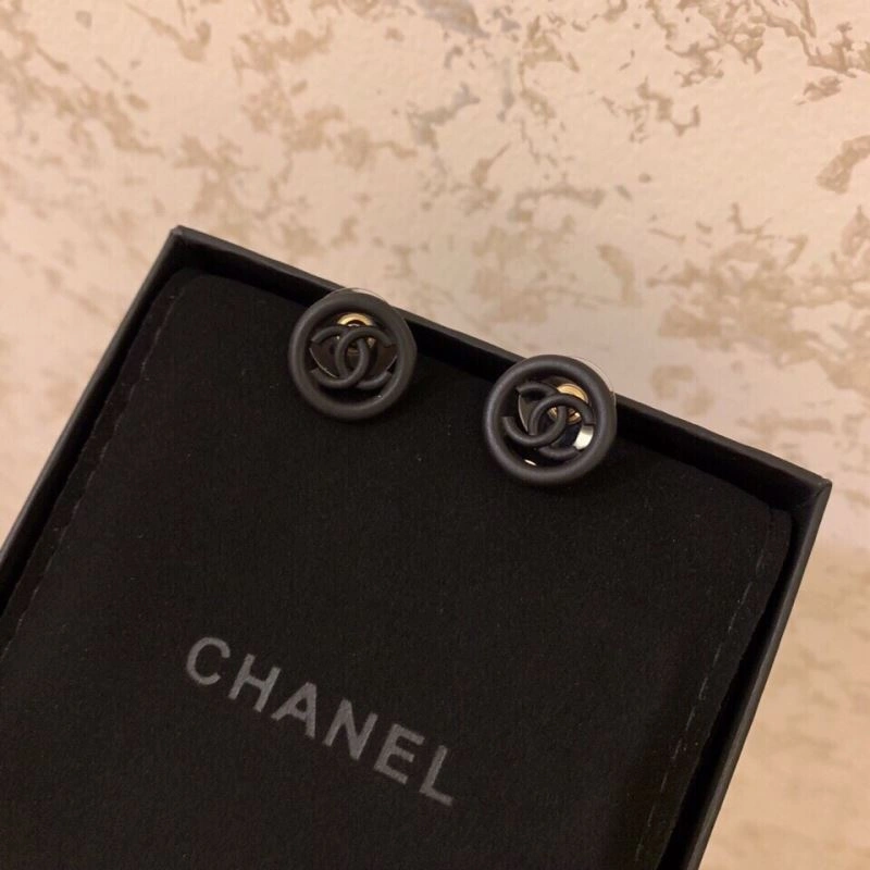 Low-cost Chanel Earrings