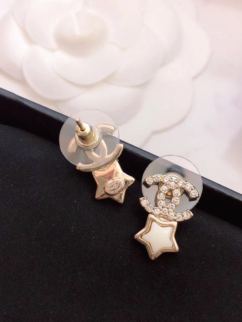 Top match Chanel Earrings