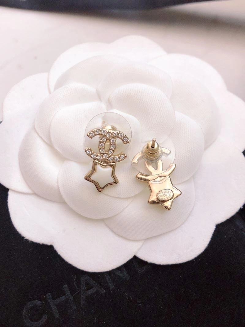 Top match Chanel Earrings