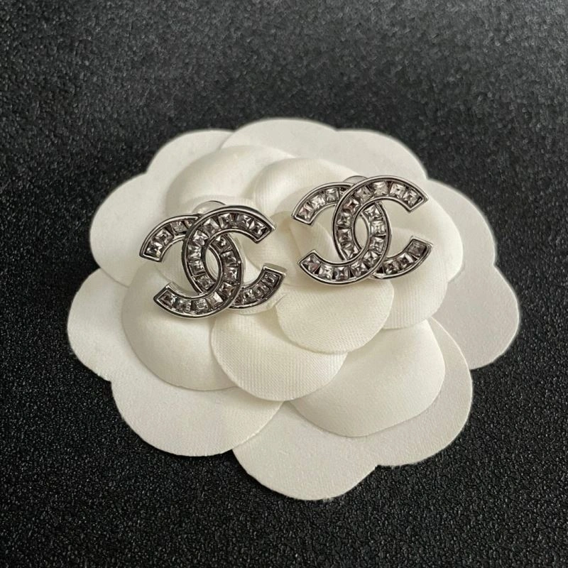Brand-authenticated Chanel Earrings