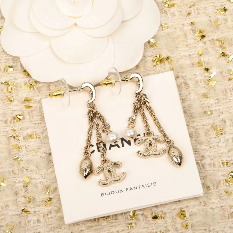 Top match Chanel Earrings