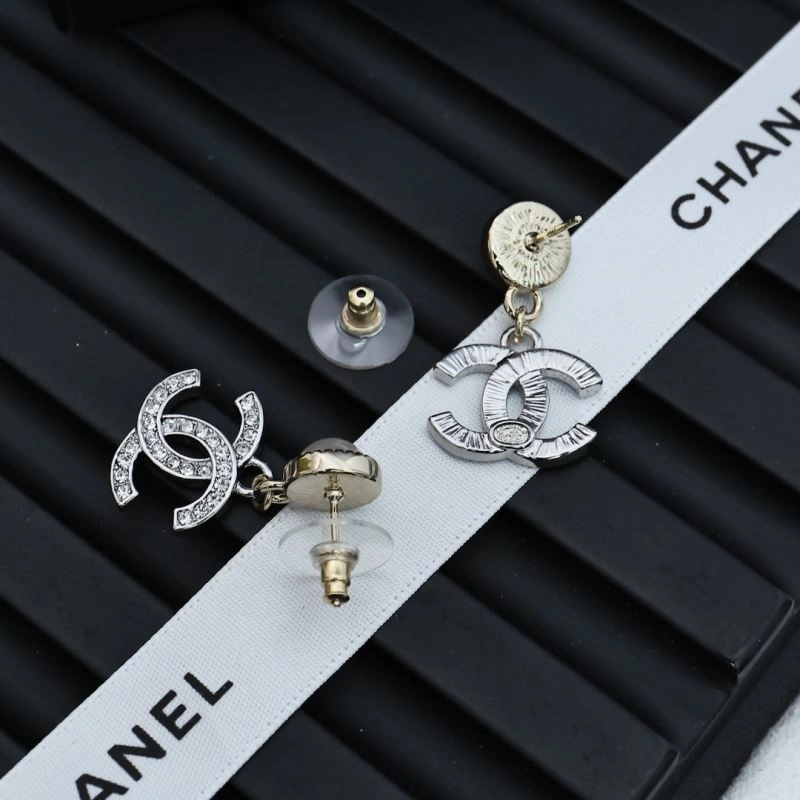 Top match Chanel Earrings