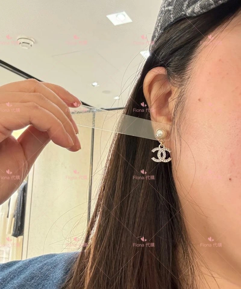 Top match Chanel Earrings