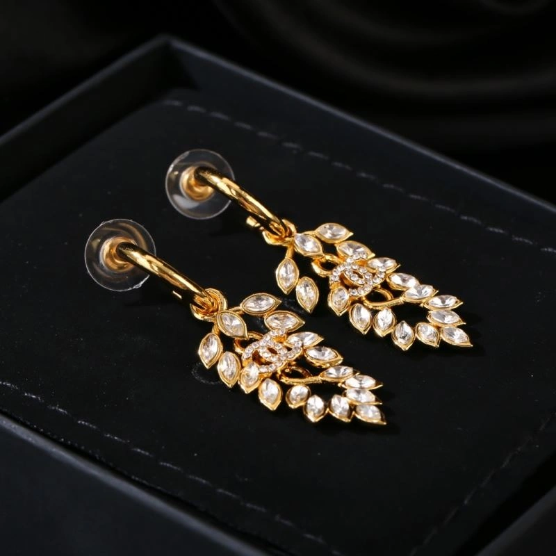 Top match Chanel Earrings