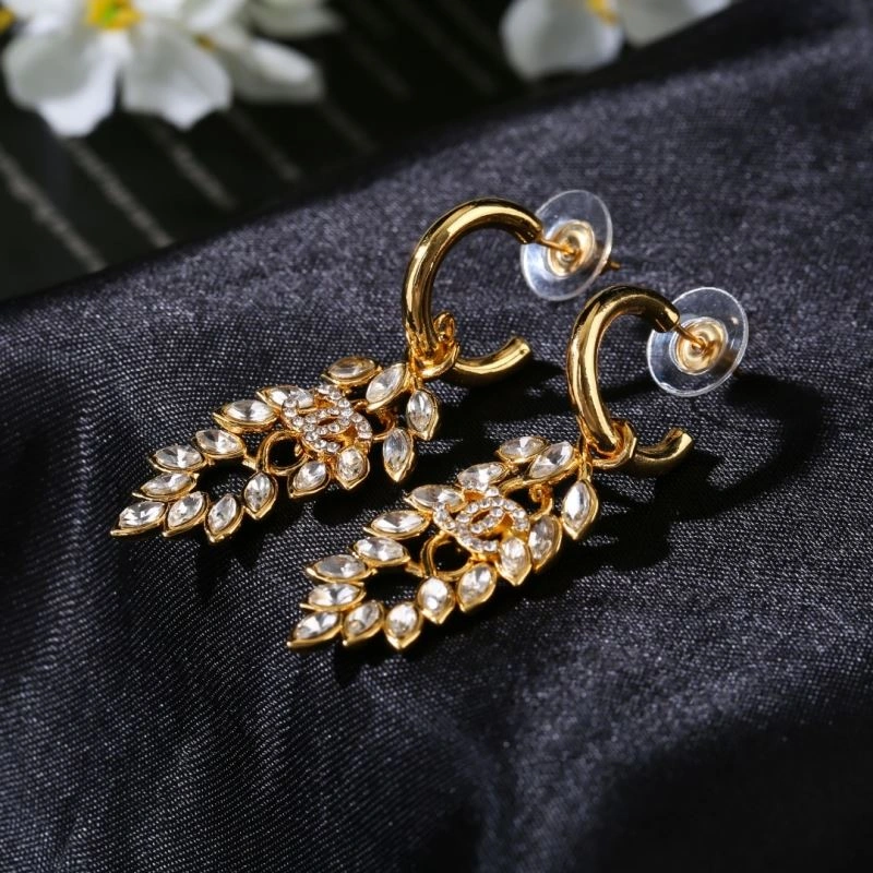 Top match Chanel Earrings