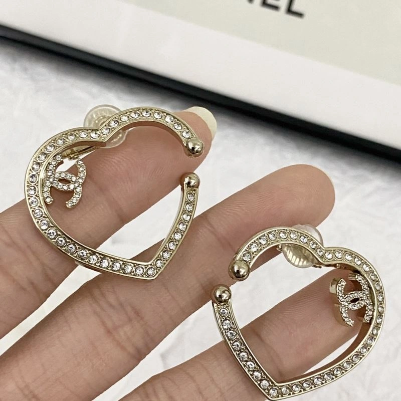 High accuracy Chanel Earrings