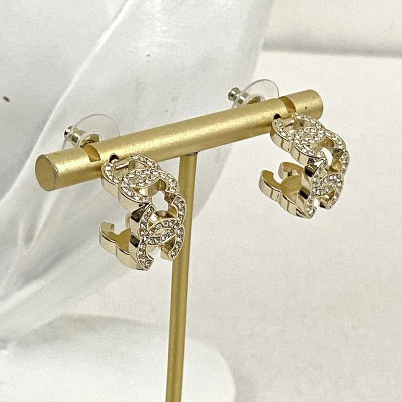 Legit Chanel Earrings