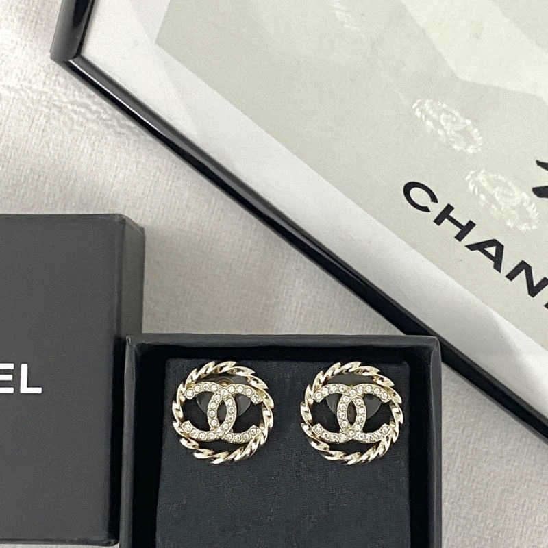 High accuracy Chanel Earrings