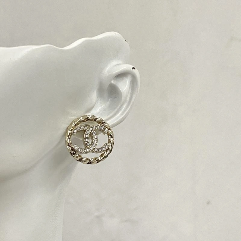 High accuracy Chanel Earrings