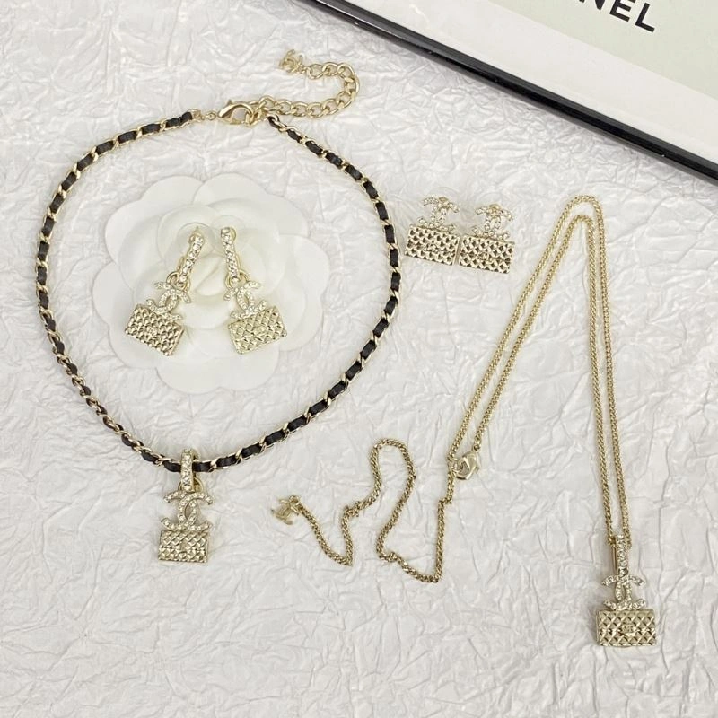 Exact replica Chanel Earrings